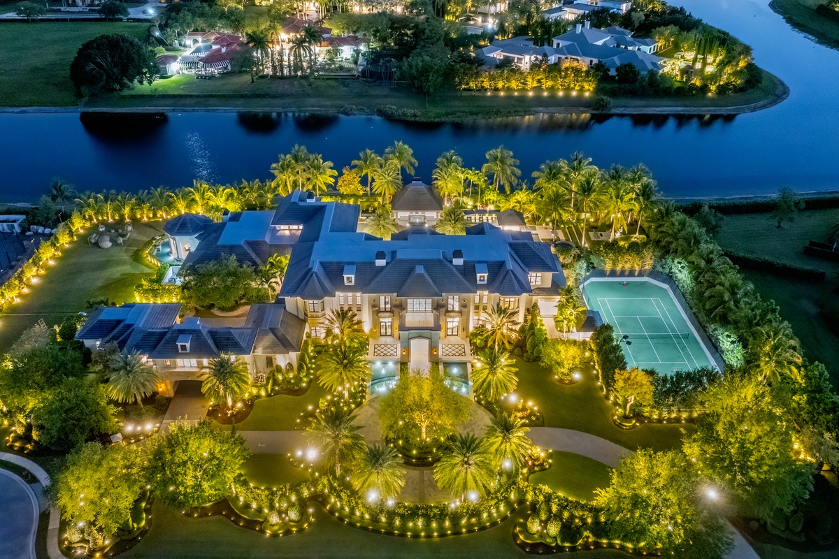 Palazzo di Lago – Ultra-Luxury Lakefront Estate in Stone Creek Ranch ...
